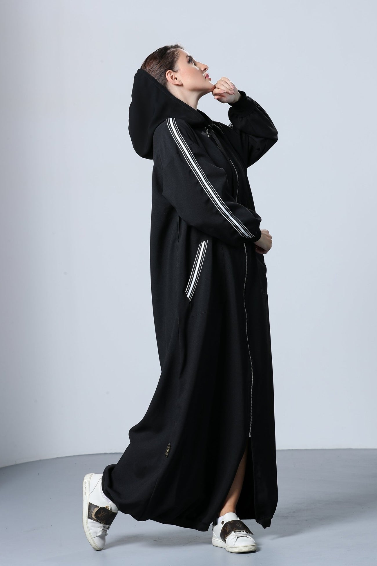 Shop Latest Ladies Abaya Designs Online | Abaya Style | Shehna ...